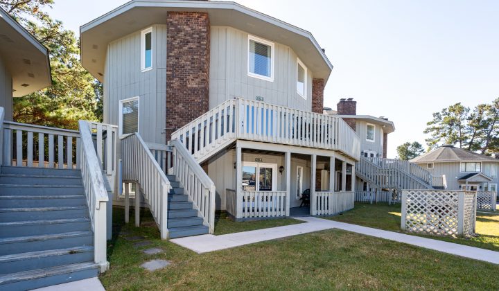 2-Bedroom – Country Club Villas